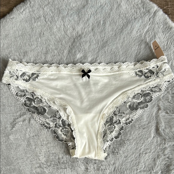 Victoria's Secret | Intimates & Sleepwear | Nwt 24 Victorias Secret ...